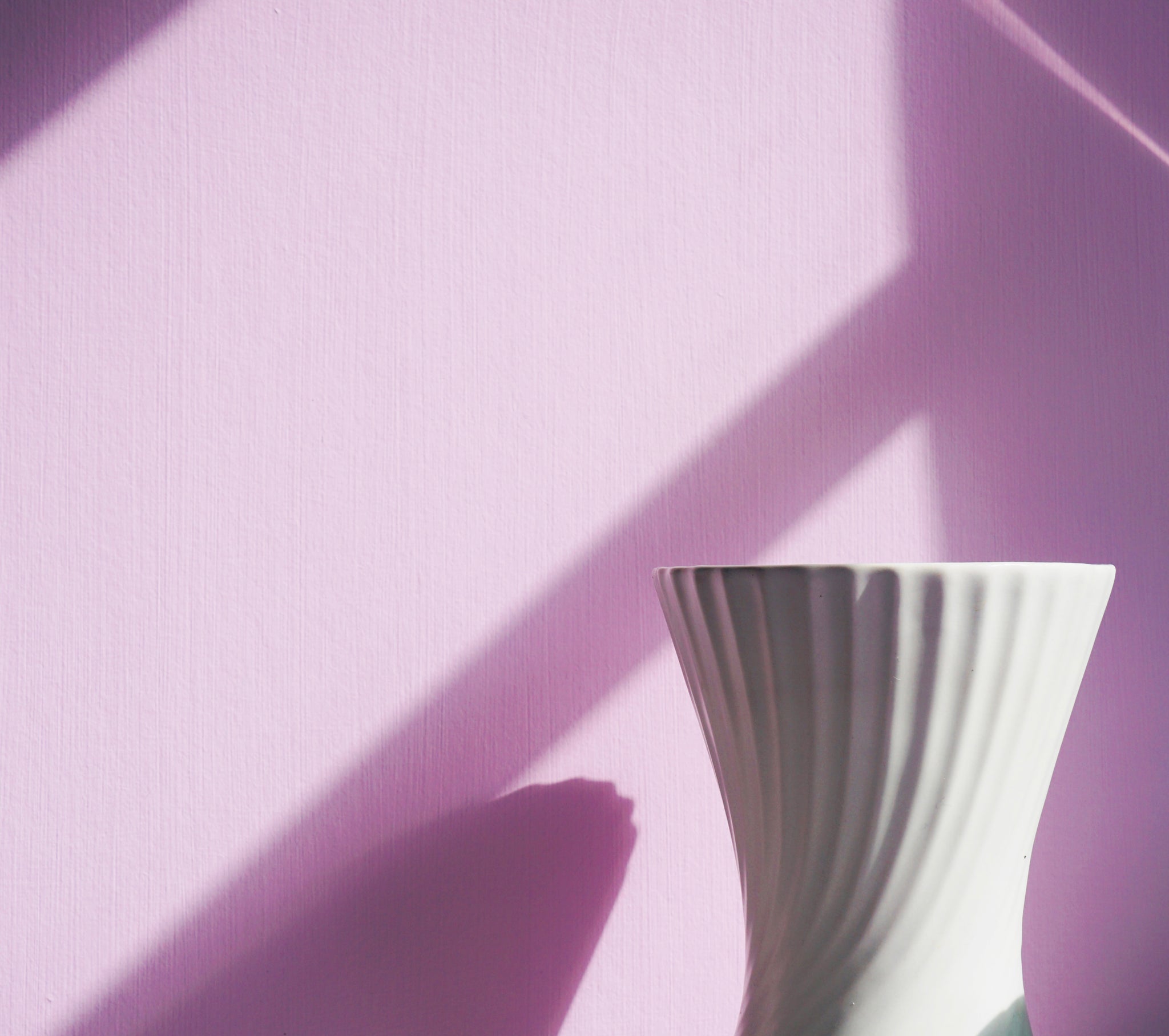 YesColours | Fresh Pink paint swatch