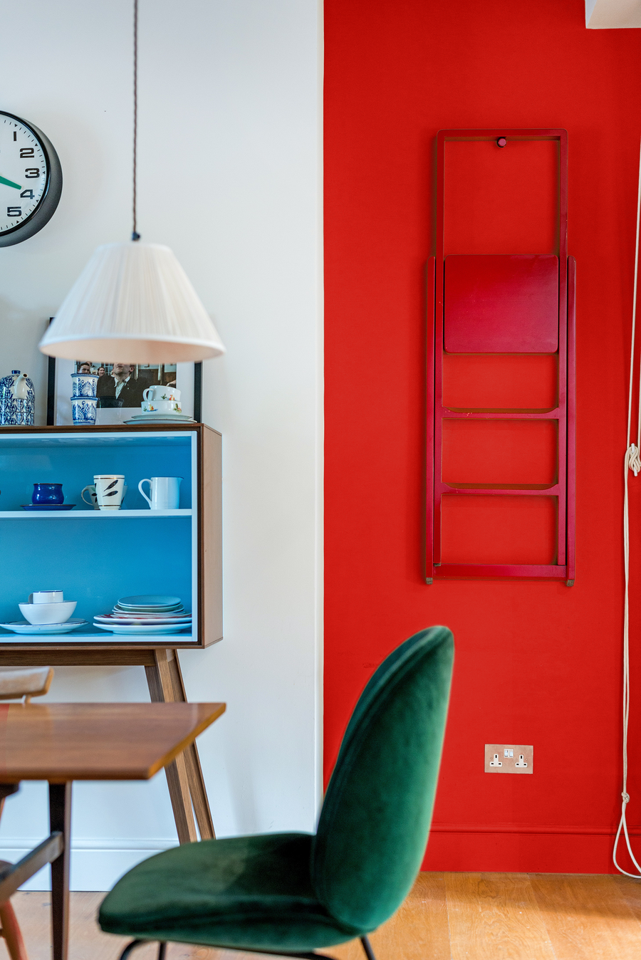 YesColours | Electric Red paint sample (matt, 60ml)